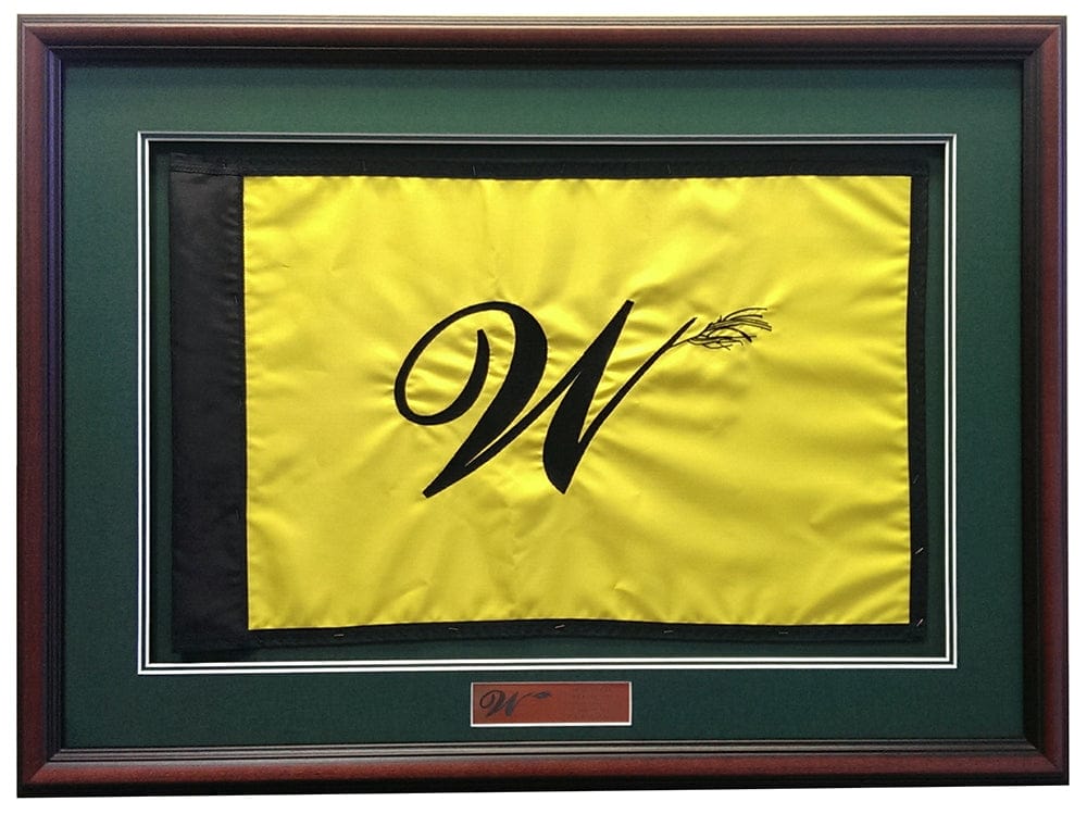 The Premium Pin Flag Display Frame by Eureka Golf
